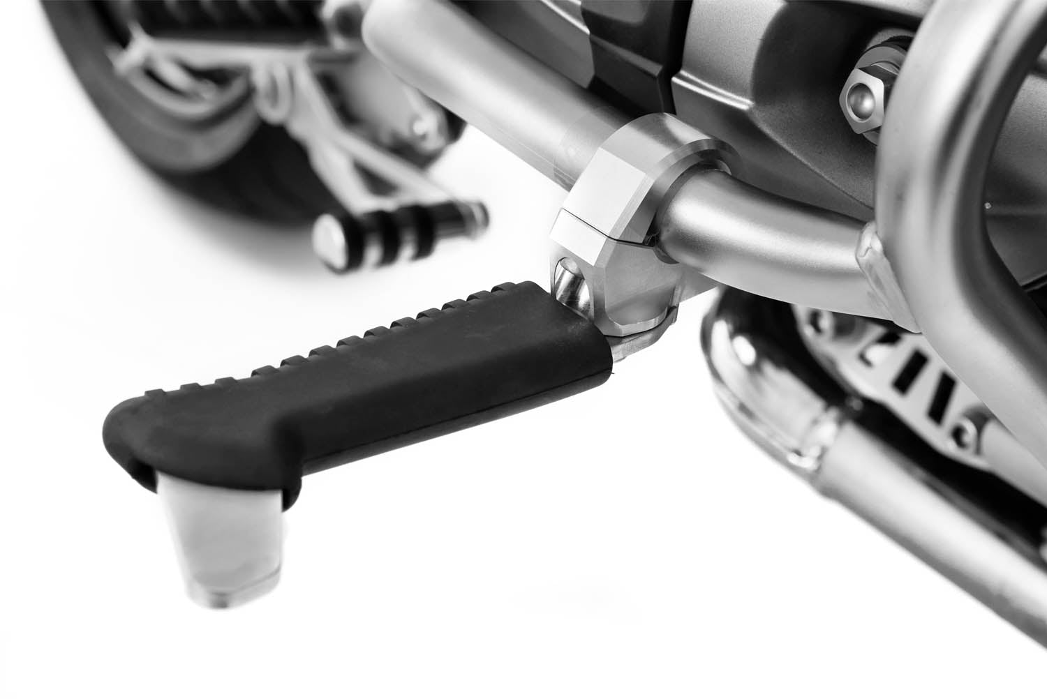 Protection bar foot rests - left and right - silver | Procycles ...